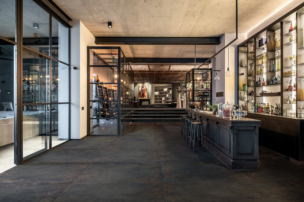 Metal Titanium Matt 6.5mm 120x280 (3.36m2 per slab) | Maharani Tiles ...